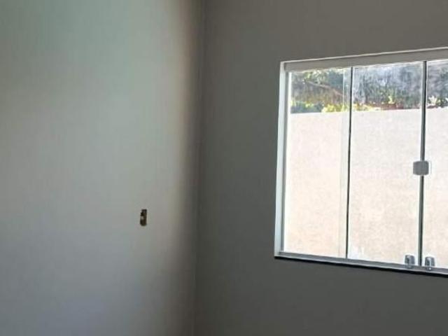 CASA NOVA COM PISCINA NO PRIMAVERA COM 122 M2
