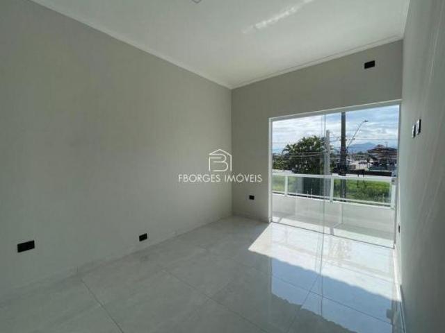 Casa Nova Com Piscina na Praia de Mongaguá $475Mil Use Seu FGTS 13981742222