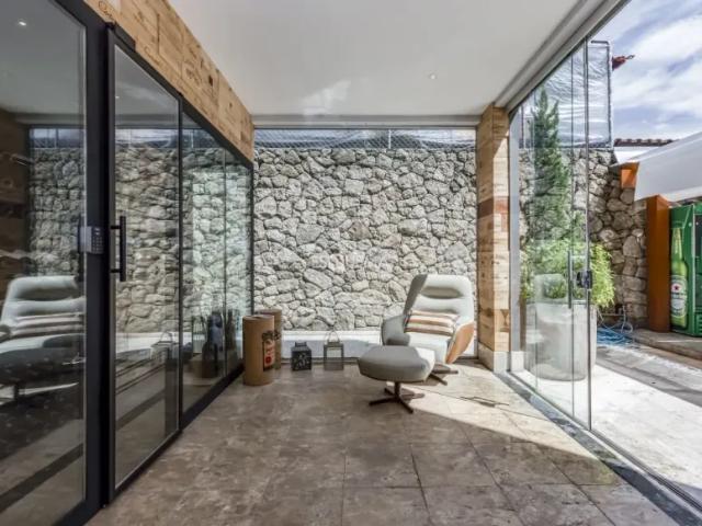 Casa nova com projeto moderno