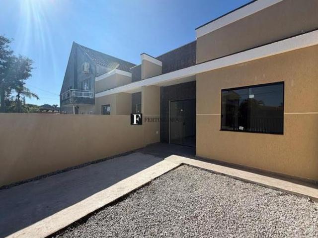 Casa Nova com suíte e Piscina Proxima do Mar