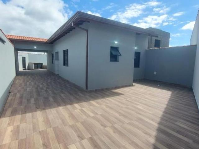 Casa nova com 03 dormitórios para Venda, Peruíbe / SP