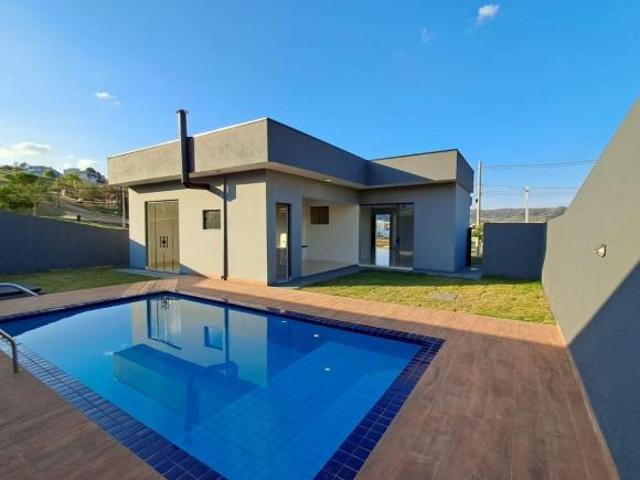 Casa Nova com 175m² 3 Dormitórios, no asfalto Ninho Verde 2 Pardinho