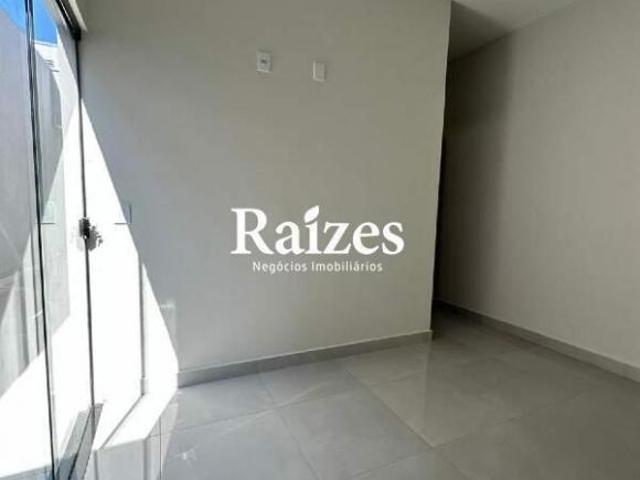 CASA NOVA COM 3/4 SENDO 1 SUÍTE NO JARDIM HOLANDA