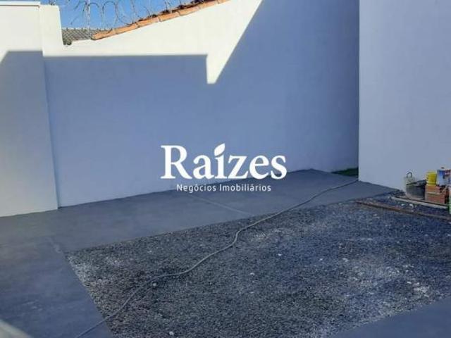 Casa nova com 3/4 sendo 1 suíte no Jardim Holanda