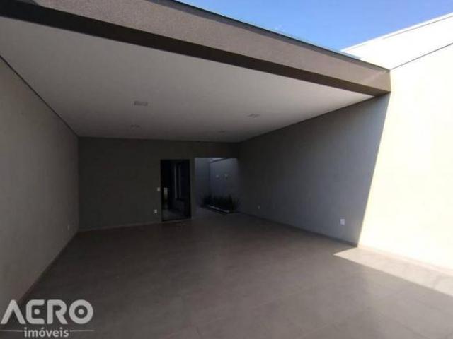 Casa nova com 3 dormitórios