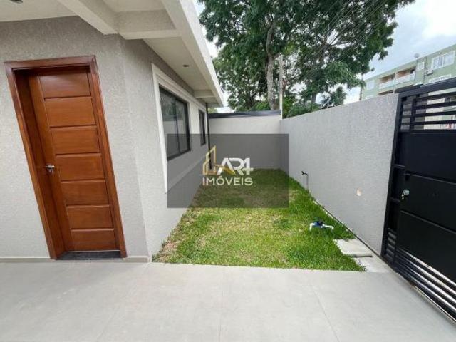 Casa Nova com 3 dormitórios à Venda no bairro Cajuru em Curitiba/PR