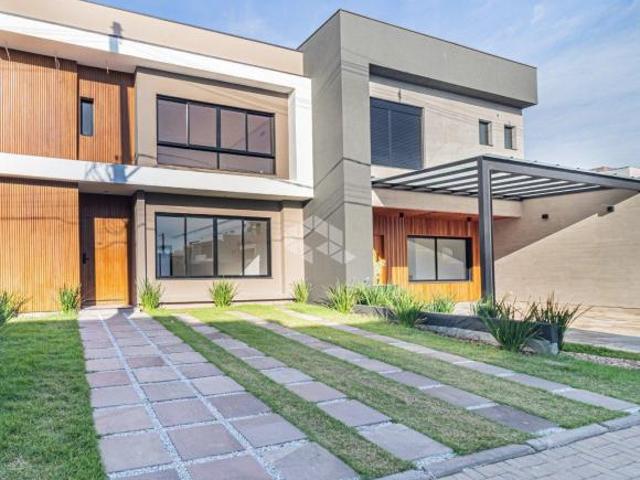 CASA NOVA COM 3 DORMITÓRIOS / SUÍTES EM CONDOMÍNIO FECHADO