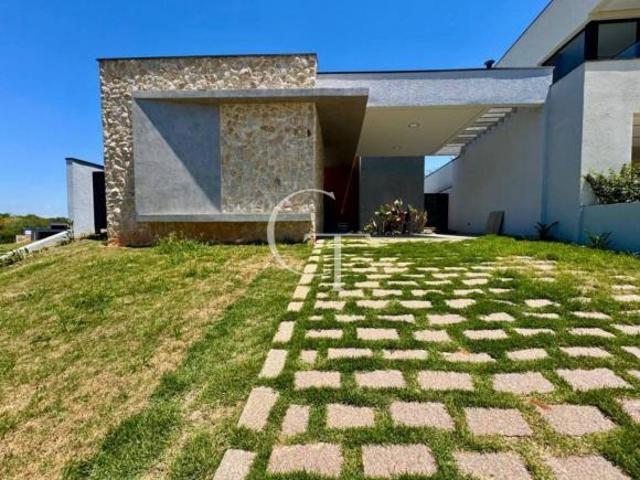 Casa Nova com 3 Suítes e Piscina no Condomínio Alphaville Itu