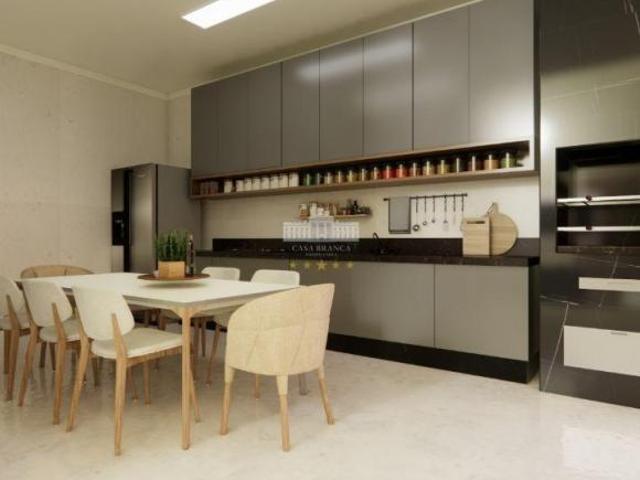 Casa Nova com 3 Suites em Condominio no Aeroporto