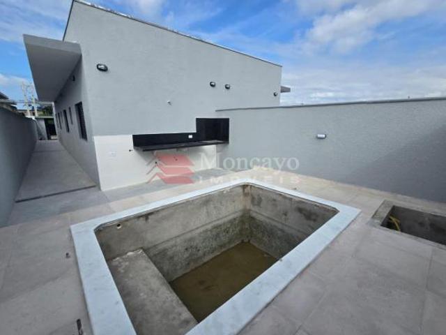 Casa nova com 3 quartos no Recanto do Sol
