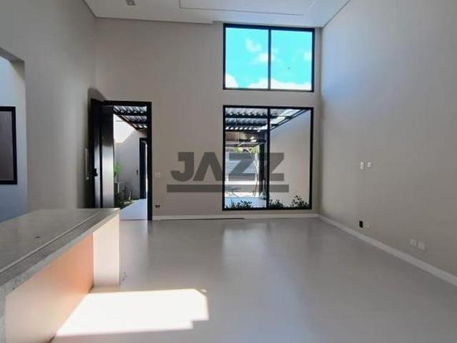 Casa nova com 3 Quartos sendo 1 suíte no bairro Portal dos Pássaros