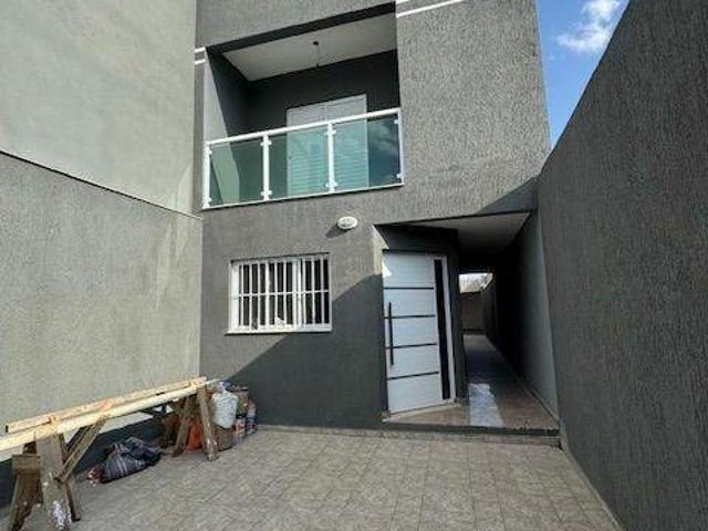 CASA NOVA À VENDA 3 DORMITÓRIOS SENDO 1 SUITE