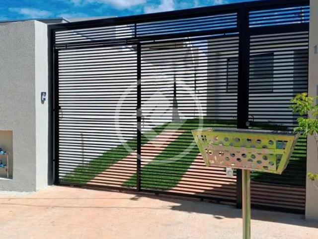 Casa Nova à Venda | 3 Quartos | Suíte | Quintal Gramado | 210 m² de Lote | Lagoa Santa