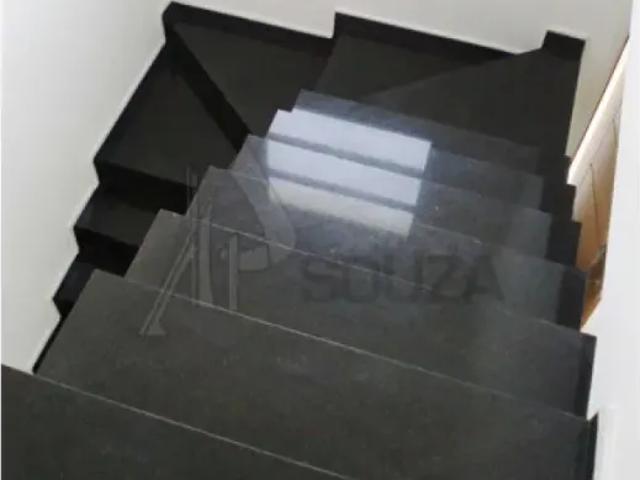 Casa nova a Venda Vila Rosália, Guarulhos, 195 m², 3 suítes, 5 banheiros, churrasqueira, 4 vagas