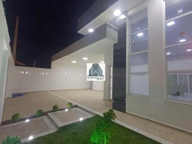 CASA NOVA Á VENDA COM 3 DORM. PISCINA, NO TUPY ITANHAÉM