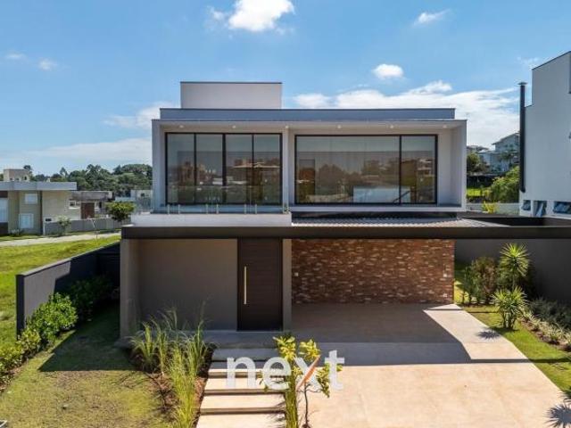 CASA NOVA À VENDA COM 04 SUÍTES NO CONDOMÍNIO RESIDENCIAL ARBORETUM EM VINHEDO/