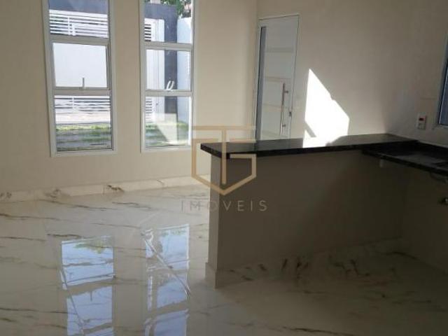 Casa nova à venda com dois dormitórios, sendo 1 suíte, no Vila Real, em Hortolândia/SP