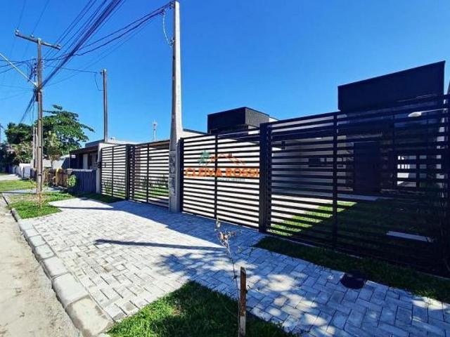 Casa Nova a Venda com Suíte e Piscina  Matinhos