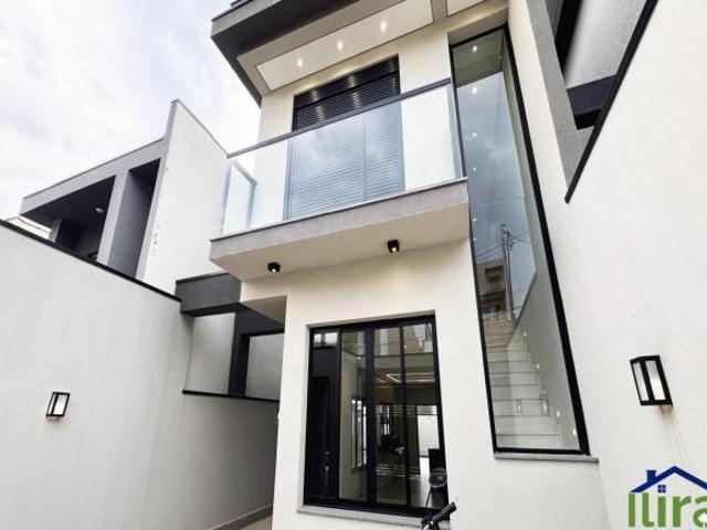 Casa Nova à venda de 150m², 3 Suítes, piscina com cascata, 2 vagas no Villas do Jaguari, Santana d