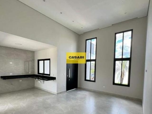 Casa nova á venda em condomínio com 3 dormitórios sendo 1 suíte, sala pé direito alto, cozinha ameri