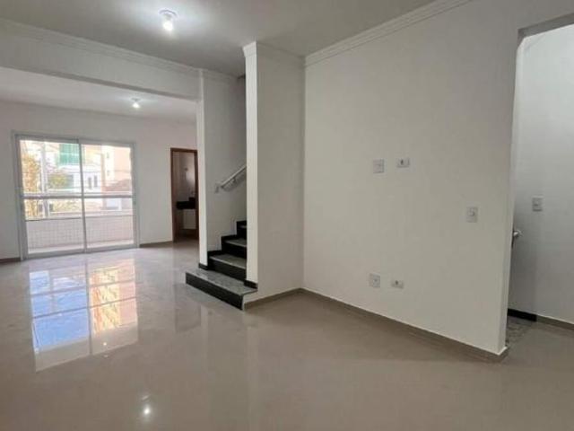 Casa Nova à Venda na Aparecida em Santos | 4 Suítes, 175m² e Churrasqueira