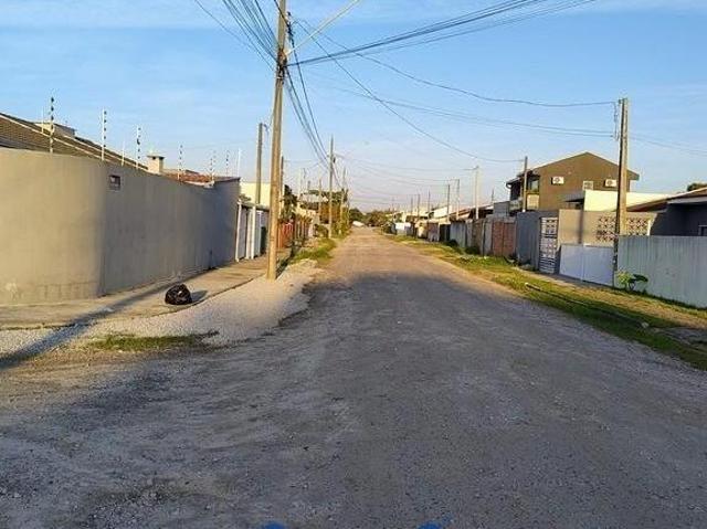 Casa nova a venda na praia Matinhos