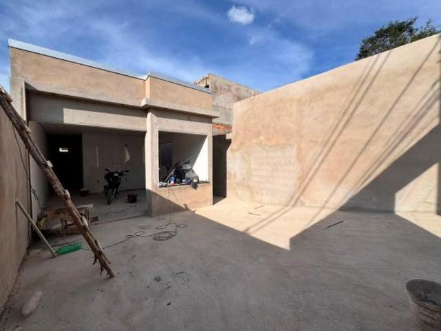 Casa nova à venda no bairro Morada do Sol