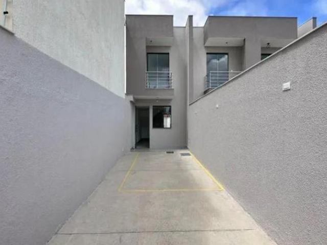 Casa nova à venda no bairro Santa Mônica 2 suítes