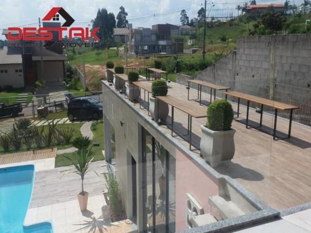 Casa Nova a Venda no Condomínio Colinas de Inhandjara em Itupeva/SP