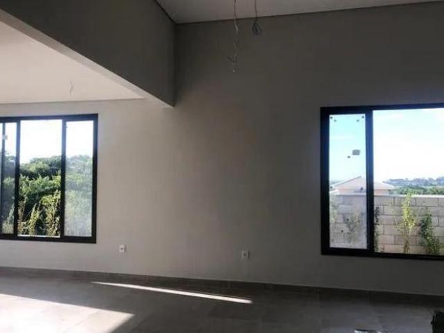 Casa nova à venda no Condomínio Residencial Saint Charbel–Araçoiaba da Serra/SP