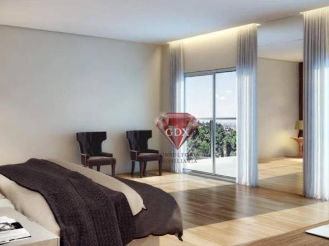 Casa nova a venda no Morumbi