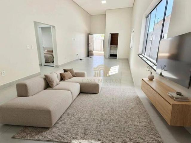 CASA NOVA ARNIQUEIRAS 3 QUARTOS ÁREA GOURMET CLOSET AR CONDICIONADO PERMUTA PRÓXIMA EPNB