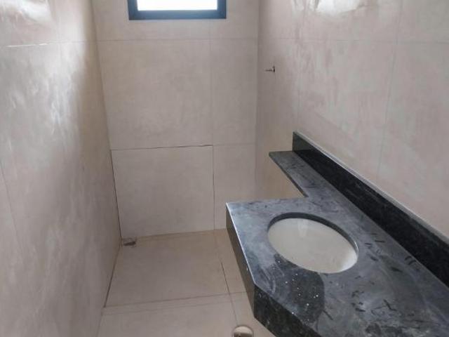 Casa nova de 1 dorm a 50 mts do mar 270.000 Maracanã Praia Grande