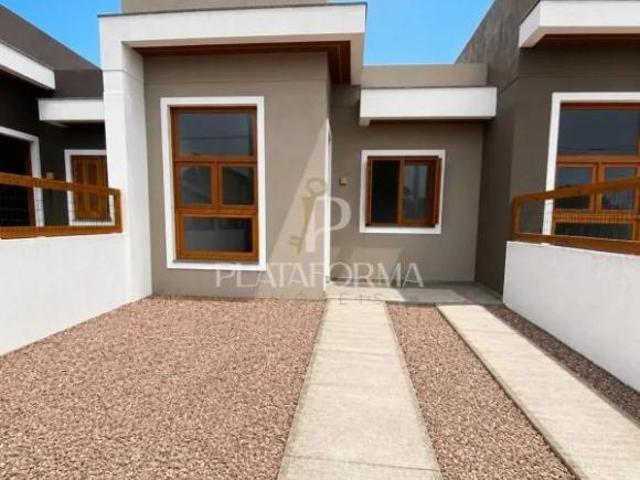 Casa Nova de 2 Dormitórios com Pátio Privativo na Zona Nova – Tramandaí | R$ 282 Mil
