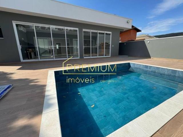 Casa nova de 318m² construidos no Reserva da Serra Jundiaí