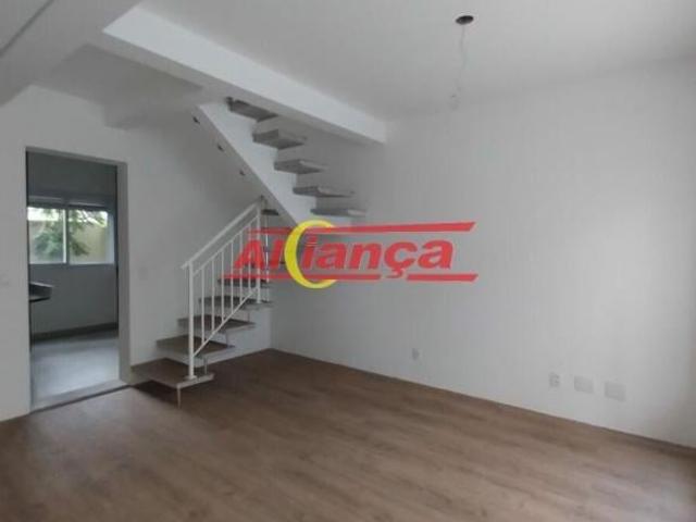 casa nova de condomínio Cântaros da Serra Tucuruvi SP