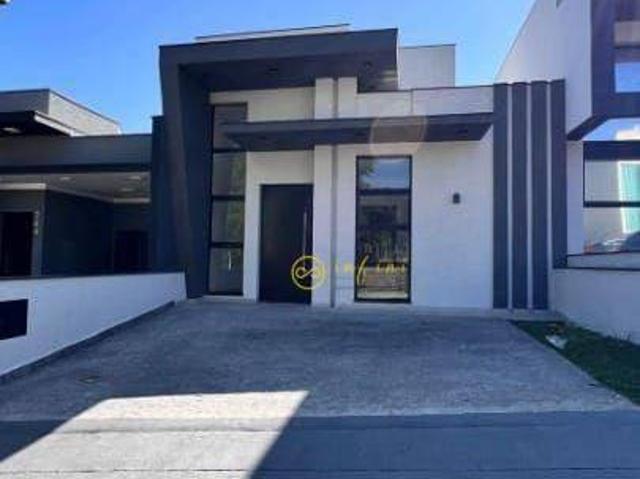 Casa Nova de Condomínio com 3 Quartos, sendo 1 Suíte à venda, 99 m² por R$ 719.000 Condomínio Resi