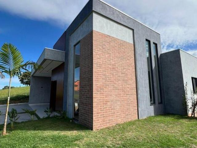 Casa Nova de Alto Padrão por R$1.200.000,00 Ninho Verde 2 Eco Residence – Pardinho/SP