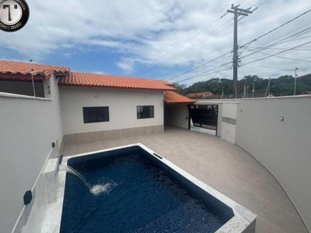 CASA NOVA DE ESQUINA 2 QUARTOS COM PISCINA A VENDA, Itanhaém, São Paulo, bairro Jamaica, sendo 1 dos