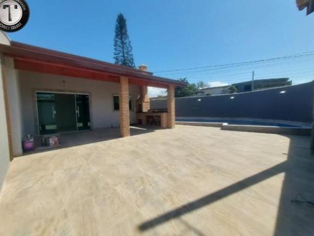 Casa nova de esquina com piscina grande, 2 quartos a venda, Itanhaém, São Paulo, bairro Gaivota, s