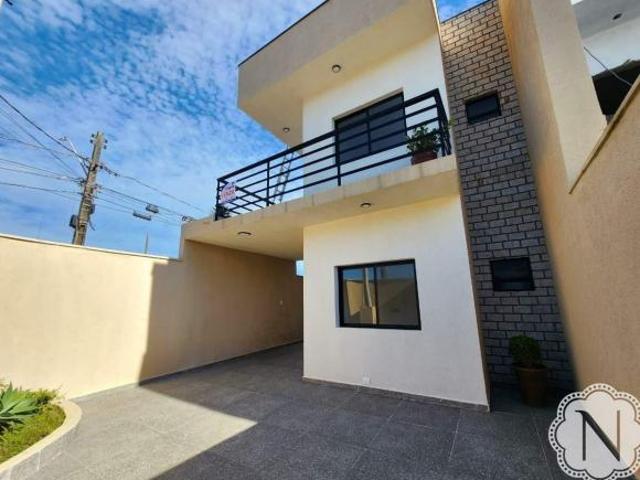 Casa Nova de frente ao mar