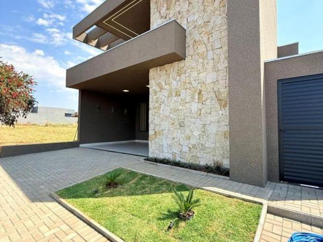 Casa nova e completa