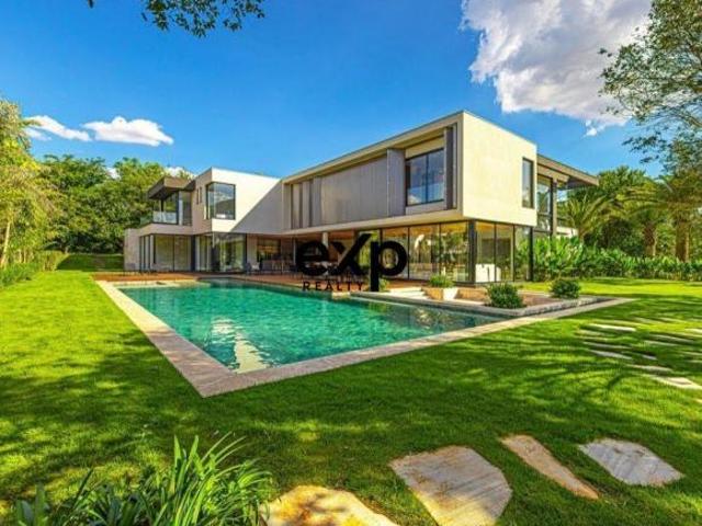 Casa nova e contemporânea, Fazenda da Grama em Itupeva sp