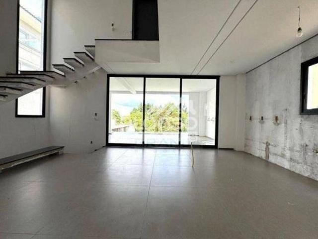 Casa Nova e Moderna à Venda – 3 Suítes | 300m² Condominio com lazer – Granja Viana, Cotia/SP