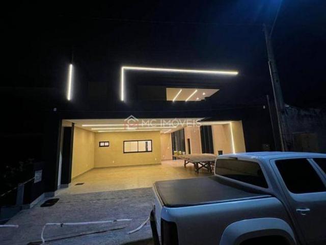 Casa Nova e Moderna à Venda – Rua 05 Chácara 121, Vicente Pires