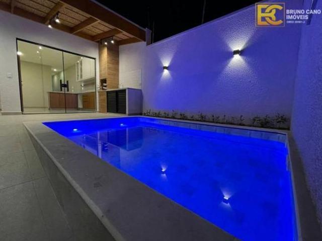 Casa nova e moderna com piscinaá venda Flora Rica II Peruíbe/SP