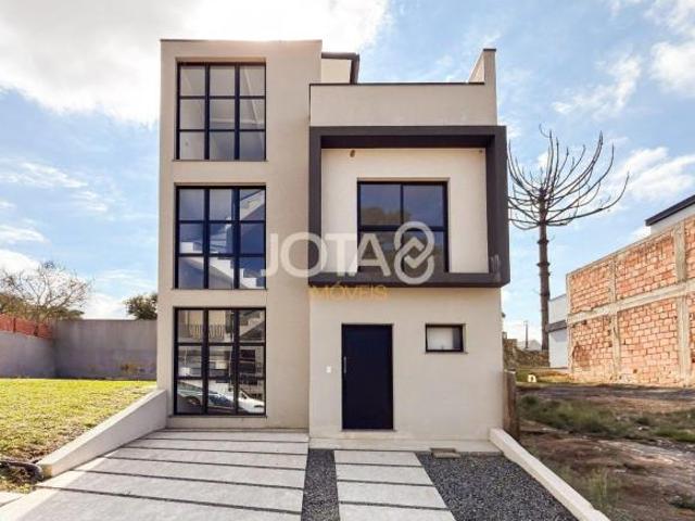 CASA NOVA E MODERNA EM CONDOMÍNIO FECHADO!