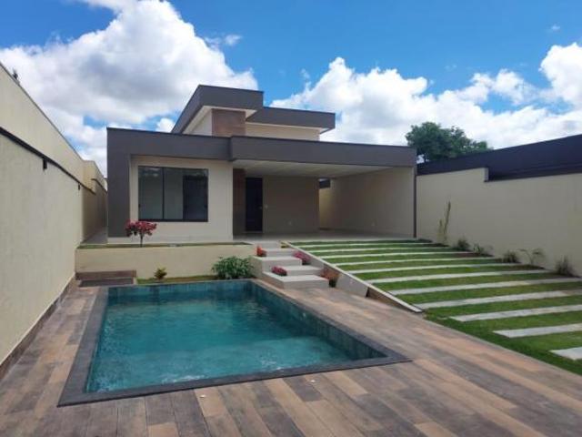 Casa Nova e Moderna Vicente Pires – Rua 12 Acesso à Via Estrutural!