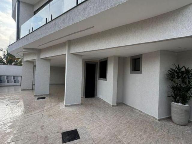 Casa Nova em Condomínio 2 Suítes, 600m da Praia do Caiçara