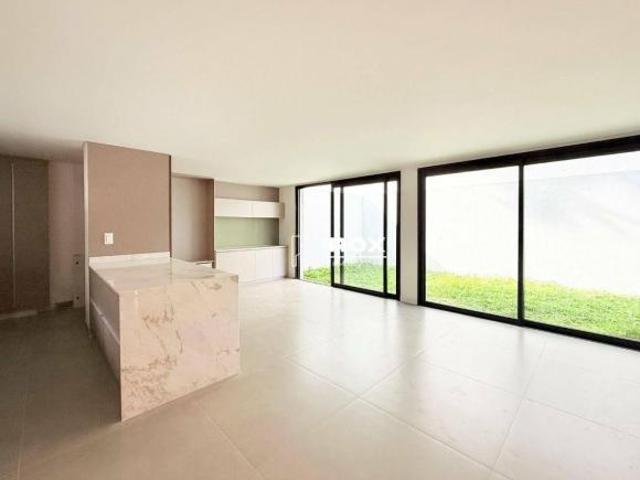 Casa nova em condomínio, 3 quartos Santa Felicidade Curitiba/PR